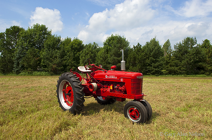1949 Farmall Model H | Gary Alan Nelson Photography