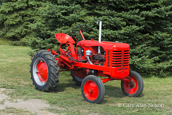 1947 Leader | AT1356LE | Gary Alan Nelson Photography