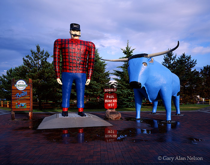 Paul Bunyon and Babe the Blue Ox | Bemidji, Minnesota | Gary Alan ...