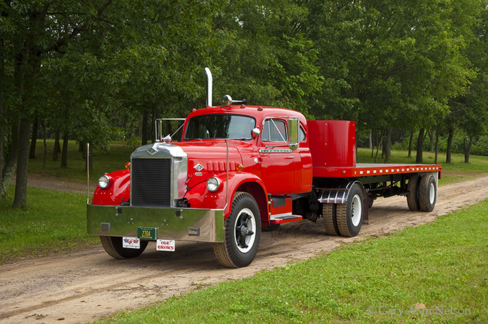 1954 Diamond T Model 921 FR | Gary Alan Nelson Photography