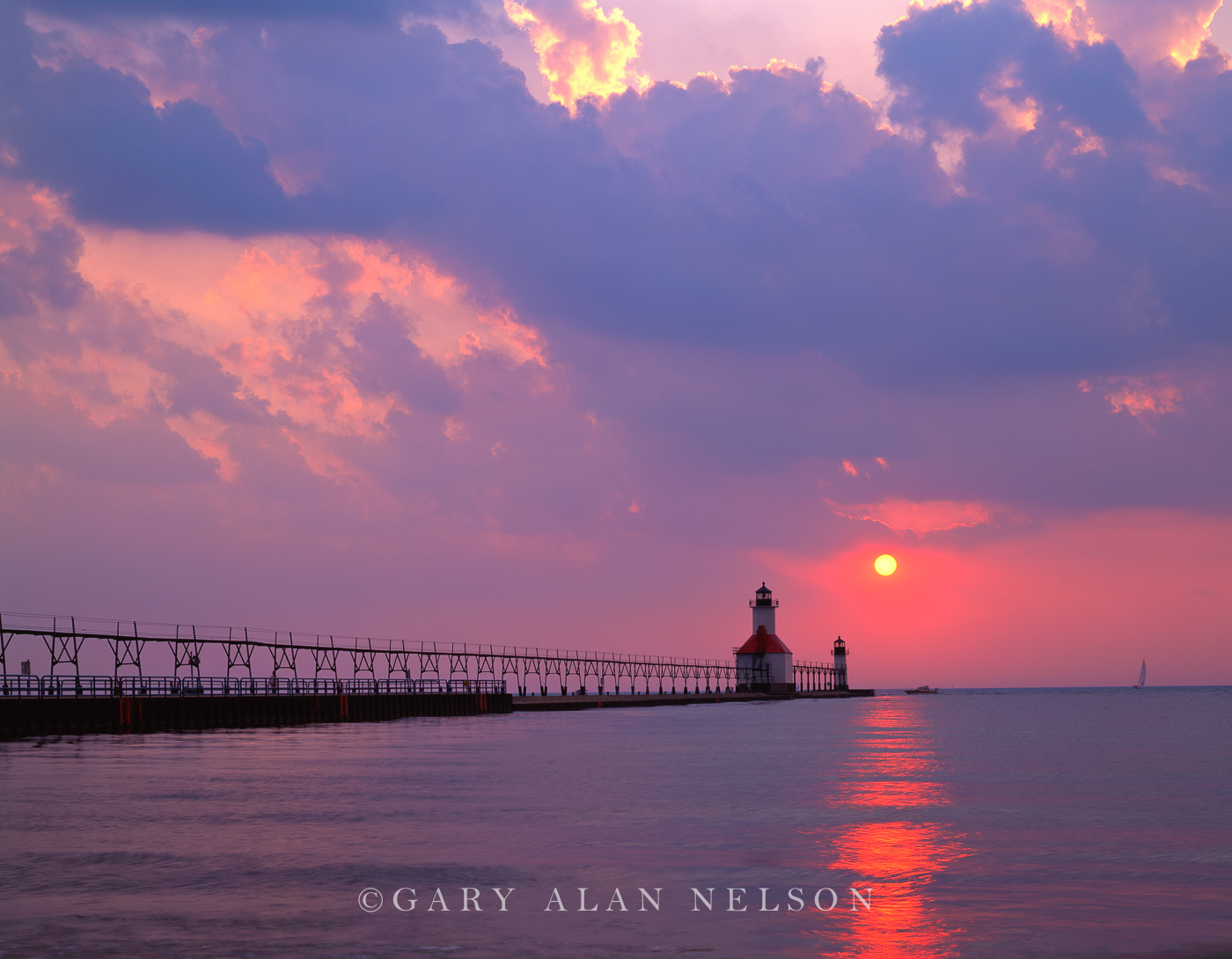 St. Joseph's North Pier Lighthouse | Lake Michigan, Michigan | Gary ...