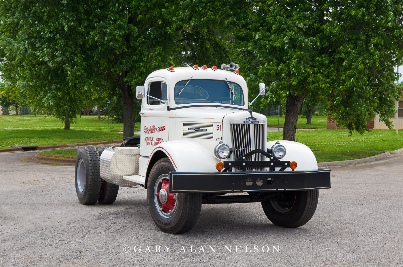 1951 White WC 22, Super Power White | VT-09-16-WH | Gary Alan Nelson ...