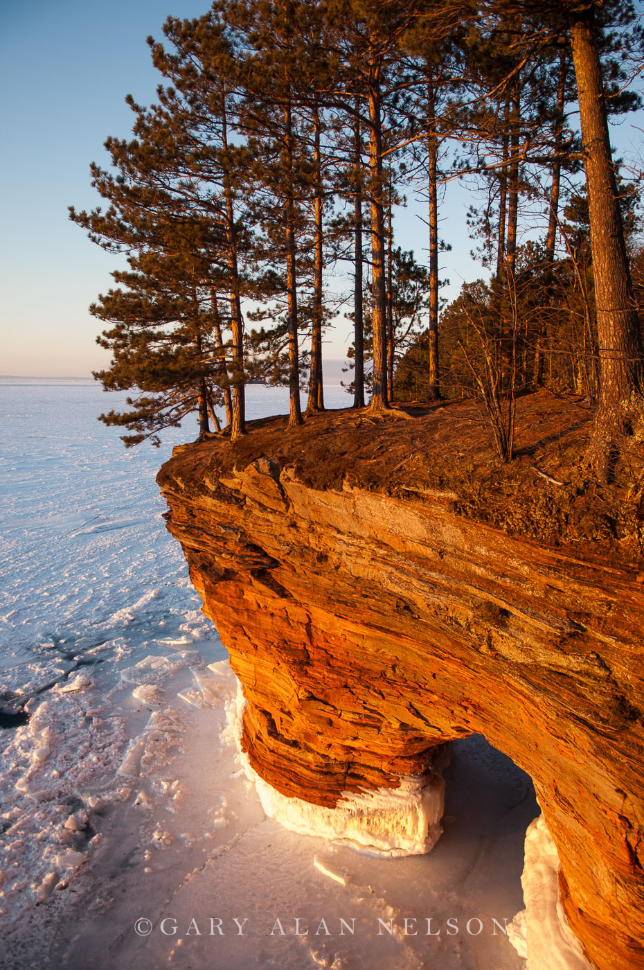 Sea Cave on Lake Superior | Apostle Islands National Lakeshore ...